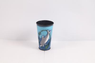 Cina Vaso artigianale in metallo di ferro in ambiente interno, serie di animali marini personalizzabili, cavallo di mare, tartaruga delfino in vendita