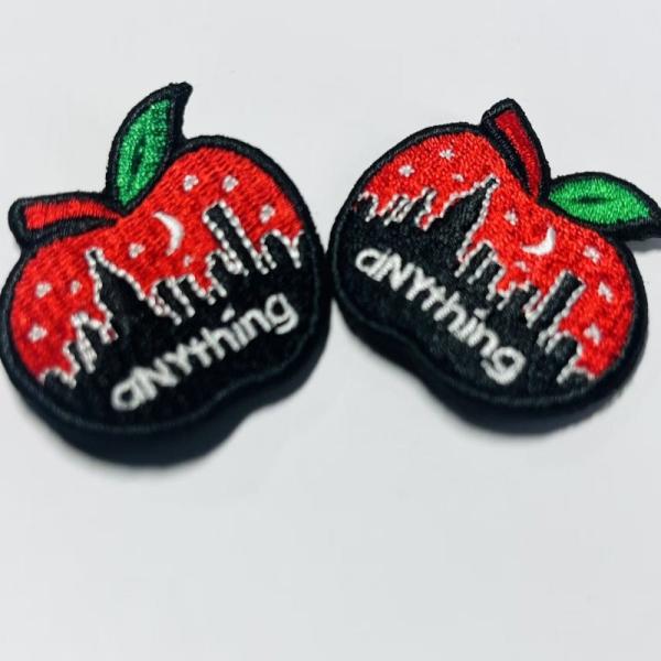 Quality Glossy Or Matte Finish Customizable Garments Trims Accessories for sale
