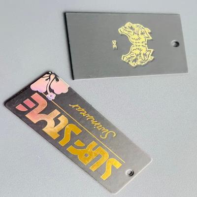 China Round Custom Clothing Hang Tags Delivering Quick And Label Solutions To Optimize Apparel Display And Consumer Attraction for sale