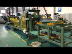 Blaue hydraulische Pressbremse aus mildem Stahl mit 135° Biegewinkel