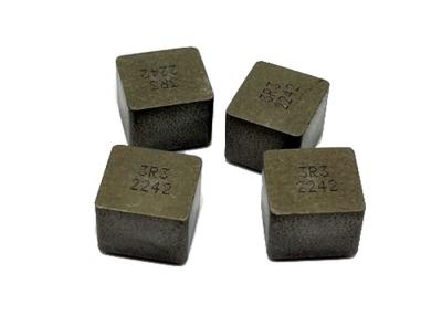 Cina 7443330068 SMT Cube High Current Inductor Magnetically Shielded in vendita