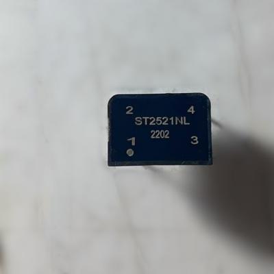 China transformador audio 2.5mH de la transmisión de datos 300mA a través del agujero ST2521NL = 30T-2521 en venta