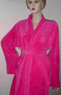 China 4 Star Pink Luxury Hotel Bathrobes / Hotel Robes , Waffle Pajamas For Hotel for sale