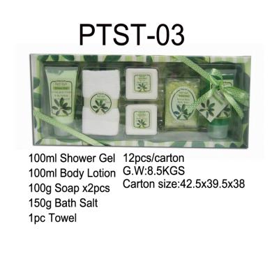 China Luxury Bubble Bath Gift Sets Shower Gel Body Lotion Soap Bath Salt And Towel for sale