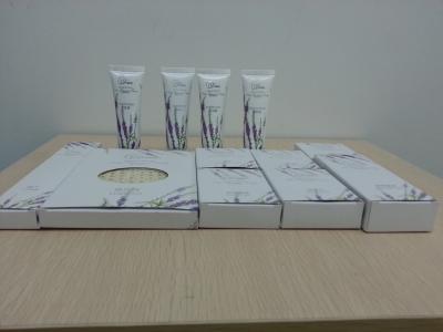 China Glossy Tube Recycle Hotel Amenities For 5 Stars Hotel , Disposable for sale