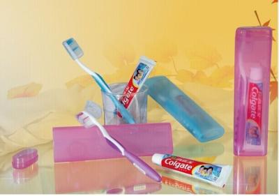 China Plastic Cup Travel Amenity Kit Toothbrush Toothpaste For Hotels for sale