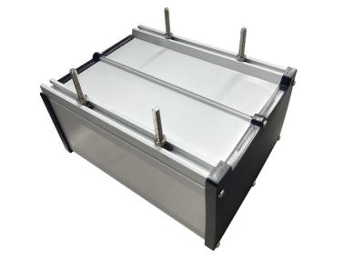 China 12V 100Ah 200Ah Lithium-Freizeitbatterie mit Tiefentladung, Aluminiumgehäuse, 2,4 kg zu verkaufen