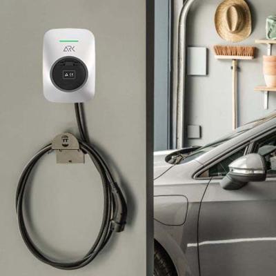 Cina Wallbox Ev Charging Station 7kw 32A Ultra Fast EV Wall Charger per Tesla in vendita