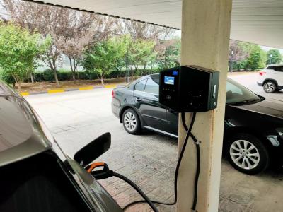 Cina Caricatore fissato al muro veloce pubblico di Type2 EV di 22kw Ocpp1.6J 3phase con la colonna in vendita