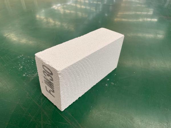 Quality 30-45% Al2O3 Mullite Insulating Brick 1450C High Temperature Insulation Bricks for sale