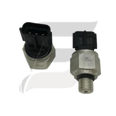 中国 7861-93-1840 PC200-8 PC220-8 PC300-6 PC350-6小松の掘削機の予備品 販売のため