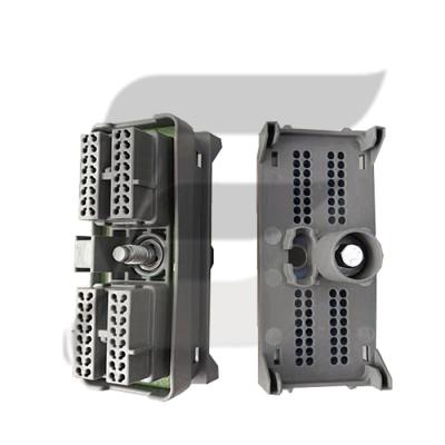 中国 CAT E312D E320D E323Dコンピュータ板コントローラーのプラグ245-1042 2451042 販売のため