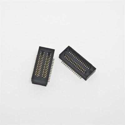 中国 ダブルスロット 0.8 ピッチ btb ボード対ボードコネクタ 32ピン 男性と女性 ブロック高さ 4.5mmH SMD端末 PCBA 販売のため