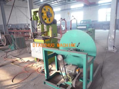 China 1.5kw de Machine van de concertinadraad, 5/9 Stroken Prikkeldraad Schermende Machine Te koop