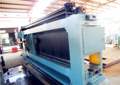 China A pedra prende máquinas de confecção de malhas da rede de arame, máquina sextavada da malha da torção do dobro à venda