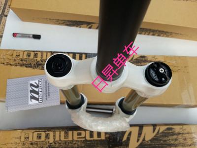 中国 2016/2017のManitouのサーカスの巧妙な極度の強い空気懸濁液のフォークDirtjump/極度の斜面4x/am様式 販売のため