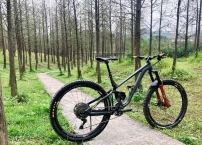 Cina Kinesis 27.5er Plus 29er Alluminio Enduro Full Sospensione Bici Mountain Bike Telaio Mtb TUM636S 148*12MM Boost in vendita