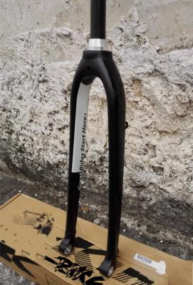 China 26/27.5/29er Mtb Rigid Fork Aluminum Hard Fork 15mm thru-axle of Mountain Bike Fork for sale