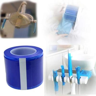 Cina Barriera protettiva blu per procedure dentali 4*6 pollici 1200 fogli per rotolo Adesione Acrilico in vendita