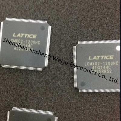 China LCMXO2-1200HC-4TG144C FPGA - Field Programmable Gate Array 1280 LUTs 108 I/O 3.3V -4 SPD à venda