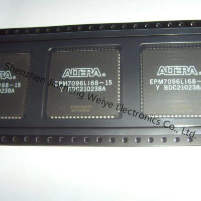 中国 EPM7096LI68-15 CPLD - Complex Programmable Logic Devices CPLD - MAX 7000 96 Macro 52 IOs 販売のため
