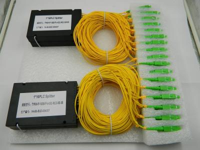 Cina Separatore ottico della fibra di LSZH 1650nm 1x18 1x32 APC/UPC in vendita