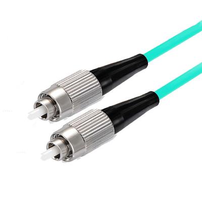 Chine Tous les types de correction optique de fibre de connecteurs câble le mode unitaire à plusieurs modes de fonctionnement à vendre