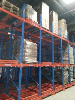 China LIFO Warehouse Storage Push Back Racking 1000kg/Pallet High Density for sale
