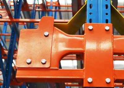 China Q235B Steel Warehouse Automatic Radio Shuttle Pallet Racking With Crane System for sale