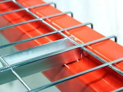 Cina Dispositivo per pallet per magazzini su misura Dispositivo per pallet galvanizzato Dispositivo per rete di fili galvanizzati in vendita