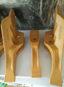 China JCB Excavator Bucket Teeth 53103205 Tooth Point For JCB 3CX And JCB 4CX for sale