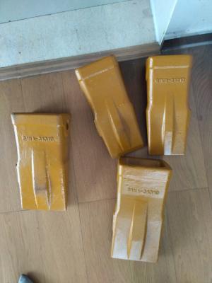 Chine NB TIG® Durable Hyundai R225 Dents de seau pour excavatrice 61N8-31310 et 61N8-31310RC Pièces d'usure pour excavatrice à vendre