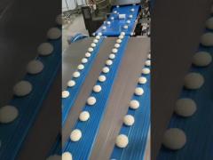 Come funziona un sistema di vaschette che si sistemano automaticamente