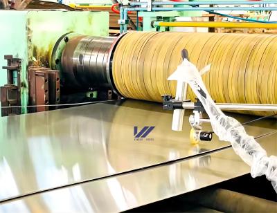 中国 0.8mm Thick Stainless Steel Sheet Cold Rolled 304 Metal Sheet For Decoration 販売のため