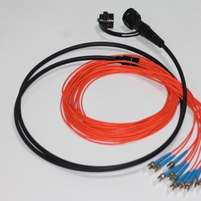 Cina Rivestimento misto della prova LSZH dell'acqua delle trecce a fibra ottica OM2 G655 dell'estremità di LC APC in vendita