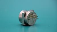 China Temperature Range Accelerometer Sensor Precision With Scale Factor 2.3-3.5mA/g for sale