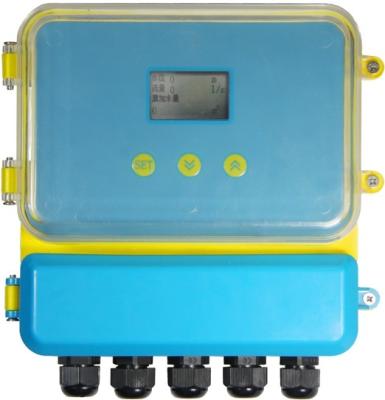China IP68 Rated Ultrasonic Flow Gauge Ultrasonic Flow Meter POM Sensor Material And ABS Split Shell Material for sale
