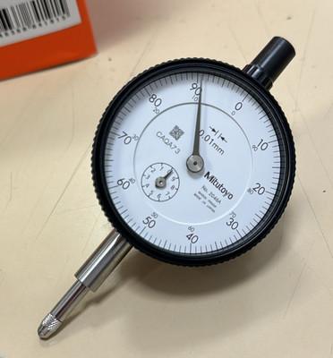 Mitutoyo Dial Gauge 2046A showing measurement face and dial