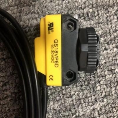 China Banner QS18VP6D WORLD-BEAM Diffuse Photoelectric Sensor for sale