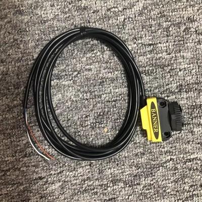 China Banner QS18VP6D WORLD-BEAM Diffuse Photoelectric Sensor for sale