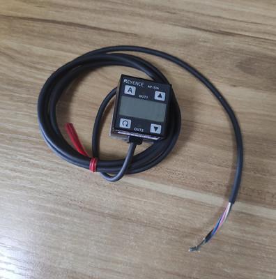 China Keyence AP-31A AP Series 12–24V DC Pressure Sensor / Pressure Switch for sale