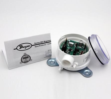 Dwyer MS Series Differential Pressure Transmitter front view