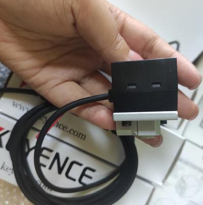 Keyence AP-31A Digital Pressure Sensor Switch front view