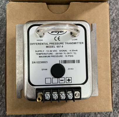 Dwyer 607-9 Differential Pressure Transmitter side view