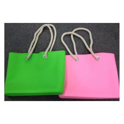 China silicone shoulder bags for woman ,waterproof beach bags and tote for sale