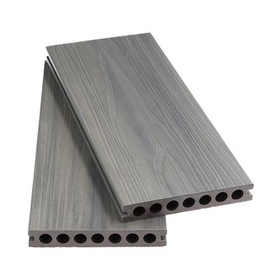 Cina antisepsi composita ricoperta nera della disposizione di Decking di 2.2m per l'hotel nessuna scheggia in vendita