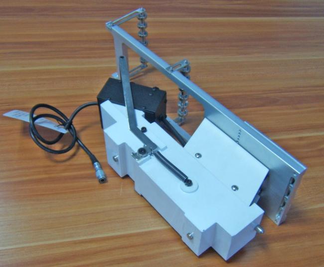 Aluminum Alloy Samsung CP Vibrating Feeder 4 Tube Width 100mm 24V Long Lifespan 0