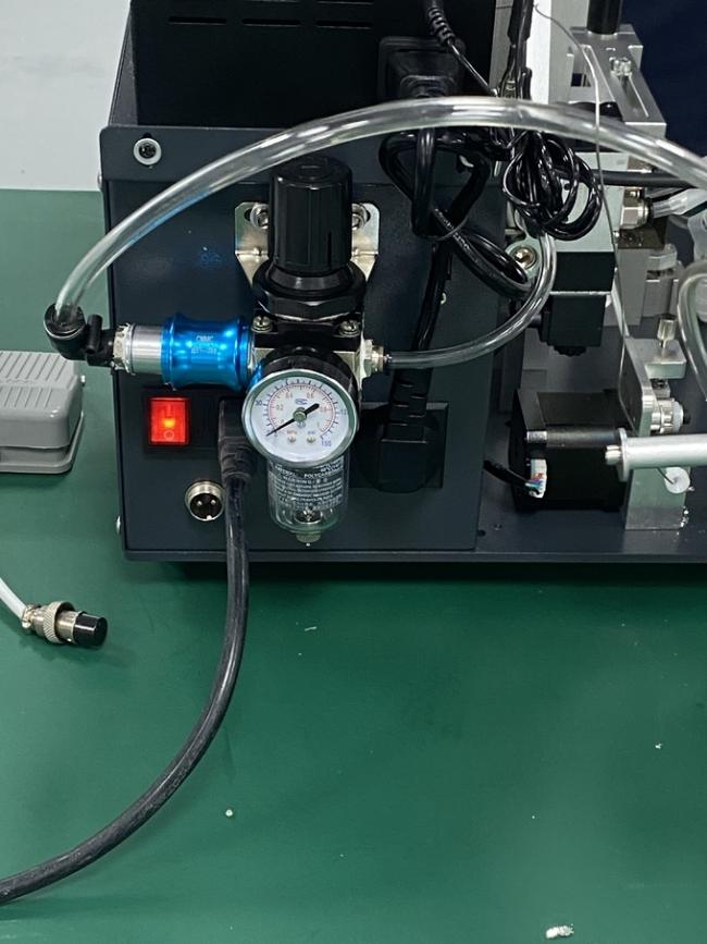 High Precision Automatic Soldering Robot 200W Semi-Auto Soldering Station Step Solder Wire Feeder 2