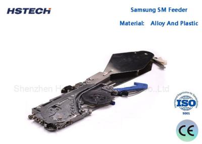 中国 JUKI CF 8*4mm SMT紙フィッダーアクセサリー CTF081P E1005706CBチップマウンターマシン 販売のため