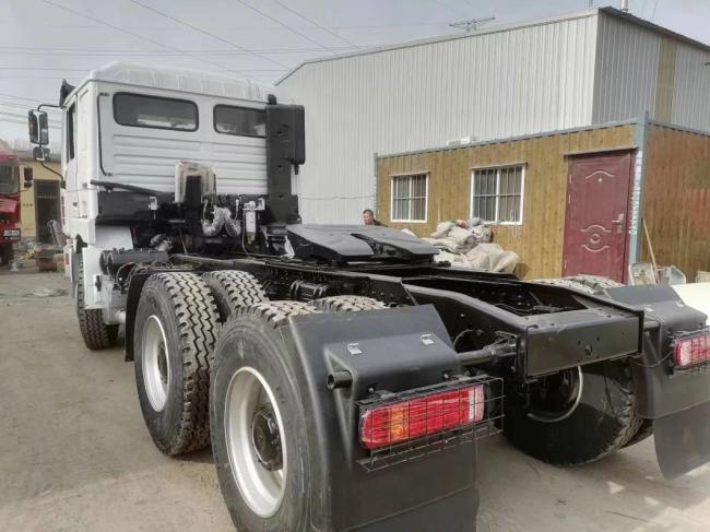 High Quality Shacman White Used Tractor Truck F3000 6X4 Heavy Head Tractor Truck